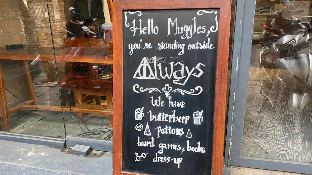 【ベトナムのホグワーツ】Always Cafe - A magical wizard cafe を紹介(ハノイ/カフェ) – ベト飯 ...